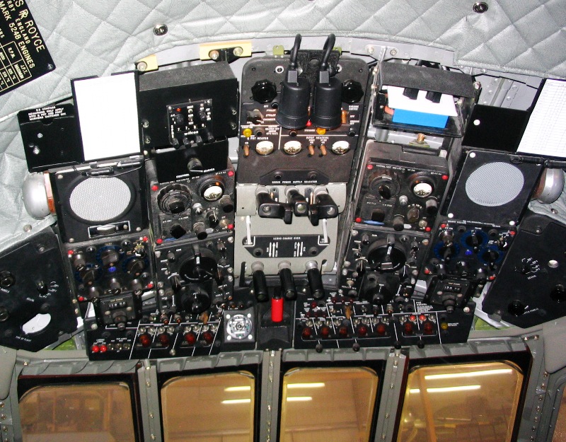 Index of /cockpit/pits/comet/